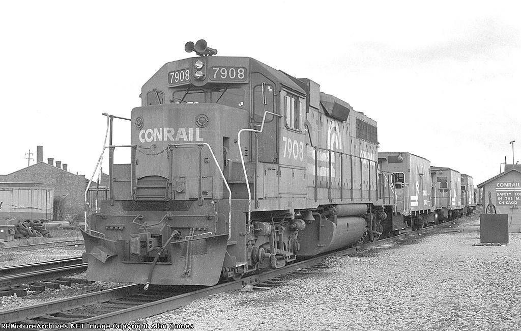 CR GP-38 7908